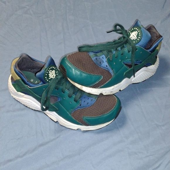 Nike | Shoes | Nike Air Huarache Rainforest | Poshmark